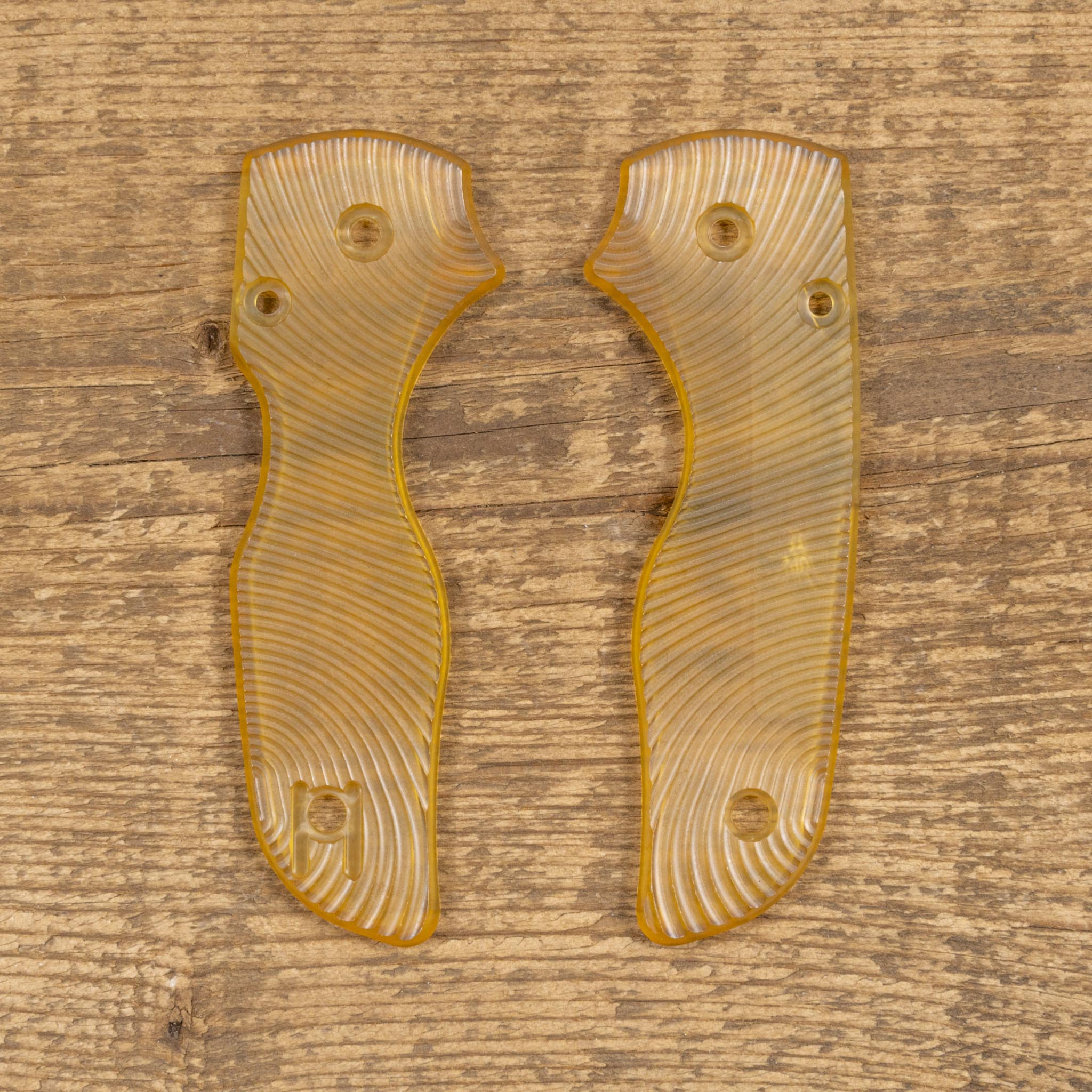 Spyderco Lil Native Amber Ultem Scale Sets – Ripp's Garage Tech LLC