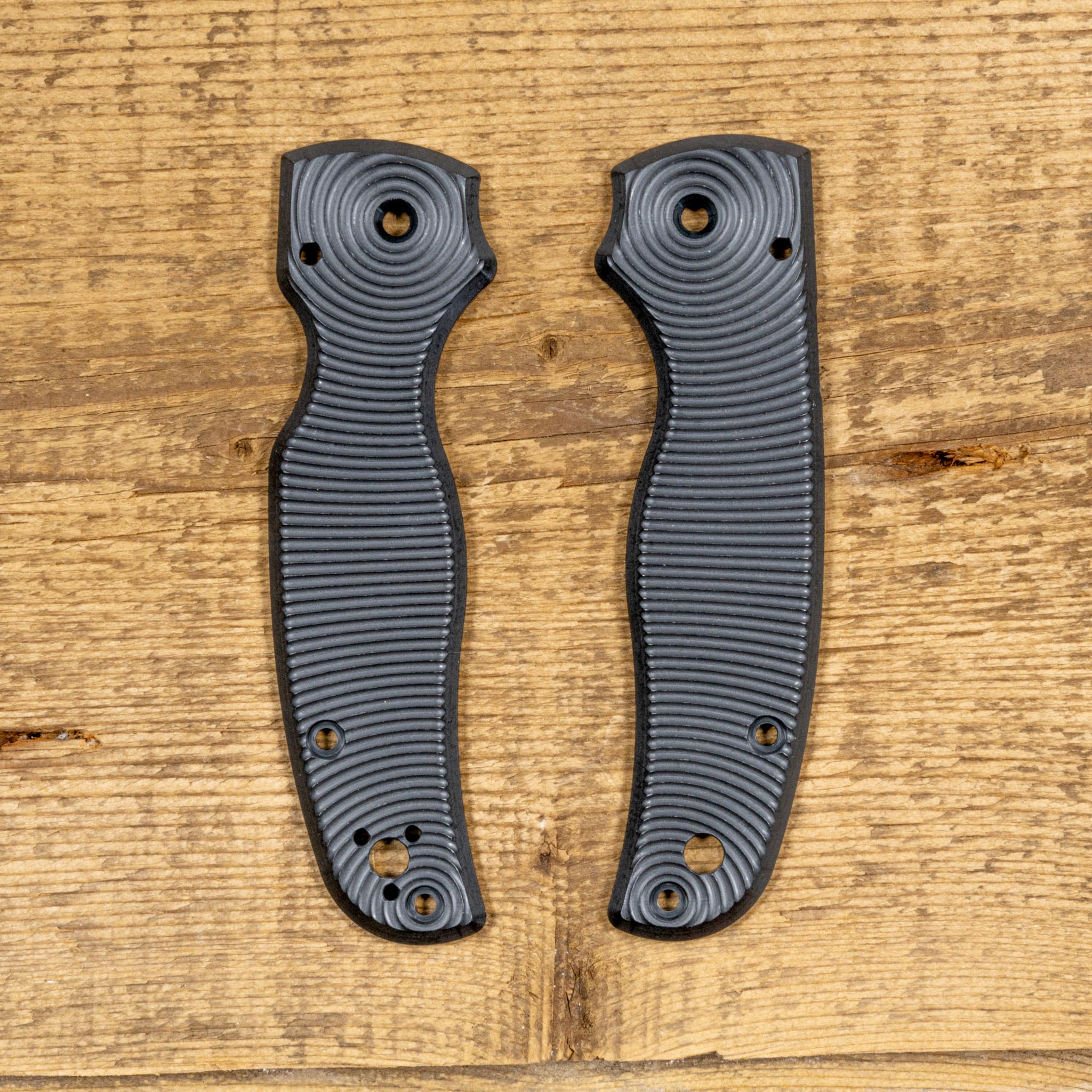 Spyderco Shaman Black ULTEM Scale sets – Ripp's Garage Tech LLC